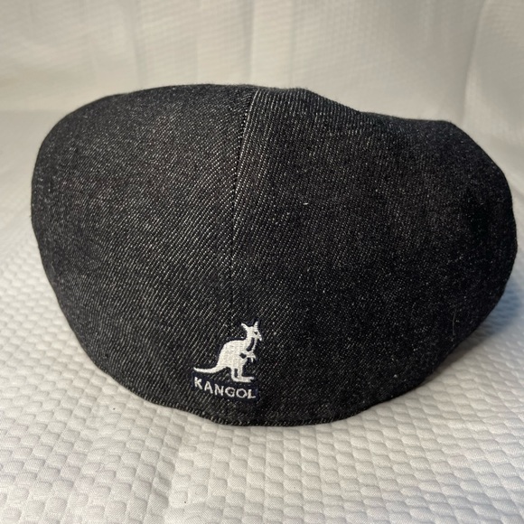 Kangol | Accessories | Fred Segal Kangol Flat Cap | Poshmark